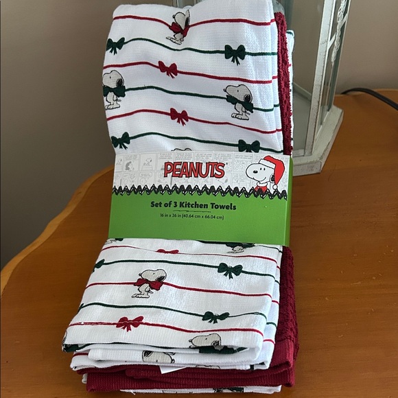 Peanuts | Kitchen | Peanuts Snoopy Striped Kitchen Towels | Poshmark